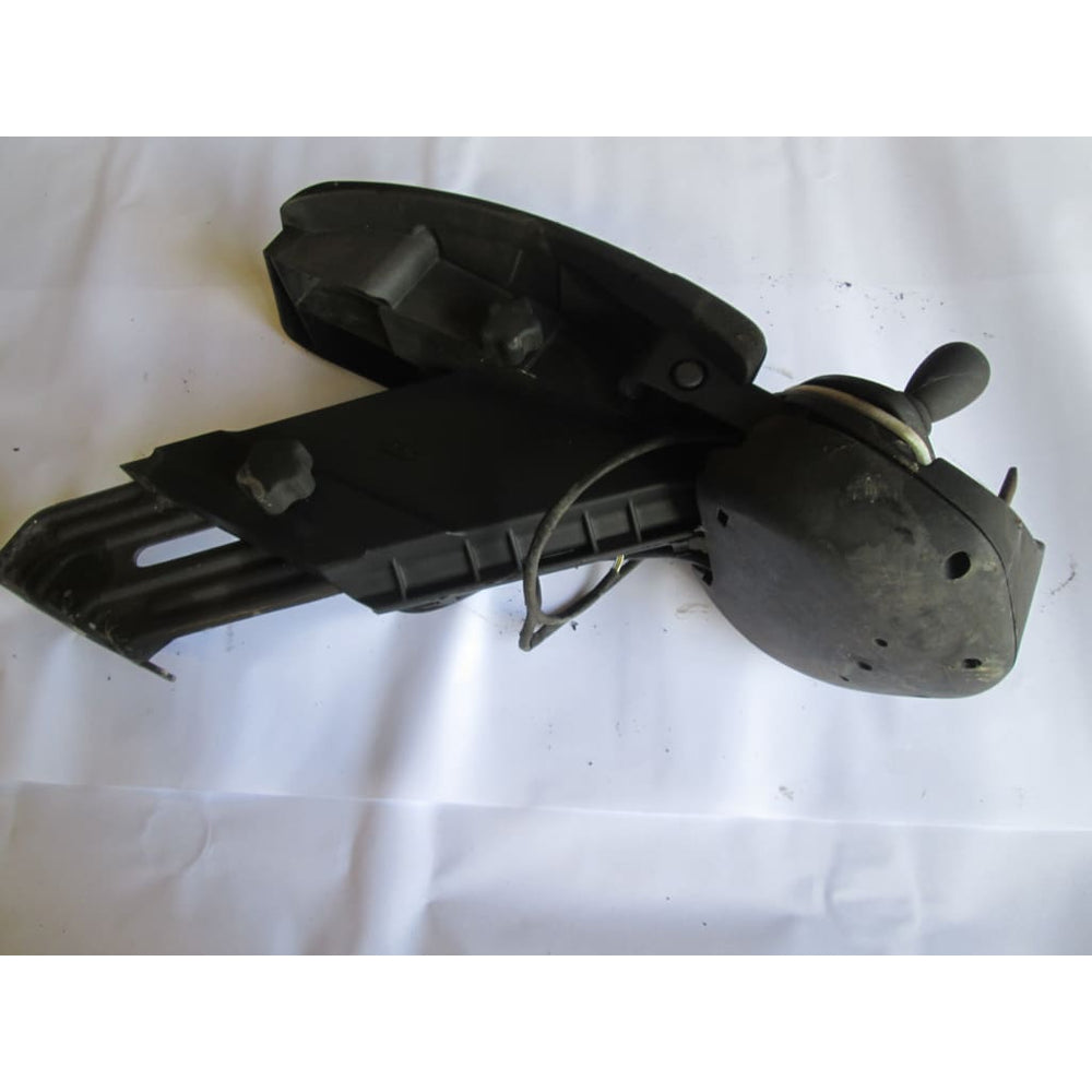 AAA Forklifts - Linde Arm Rest With Lever controls