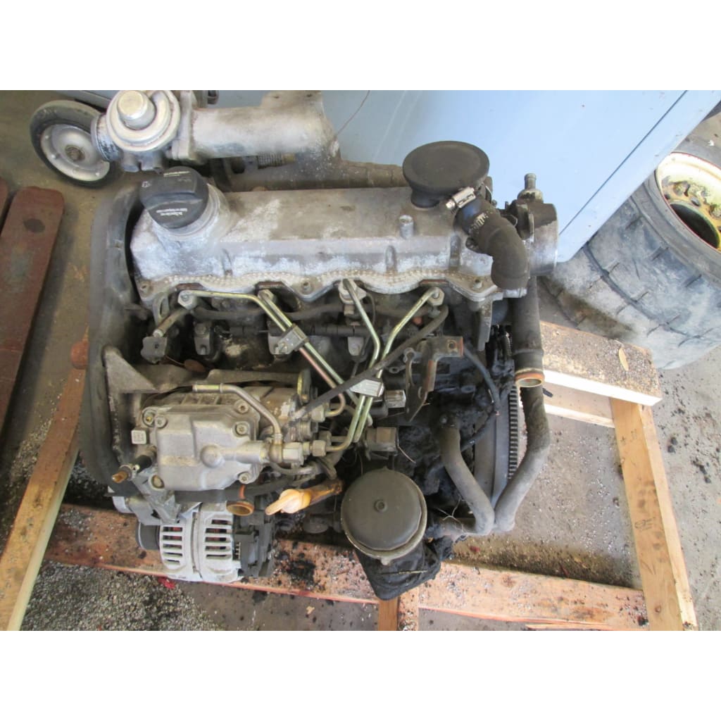 AAA Forklifts - Linde Engine (Diesel With Turbo)