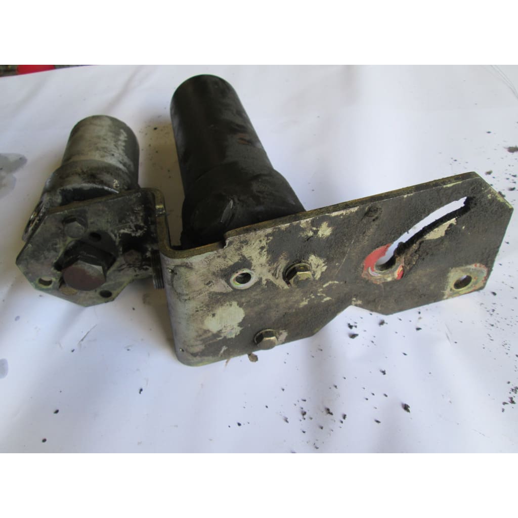 AAA Forklifts - Linde Hydraulic Filter Assembly